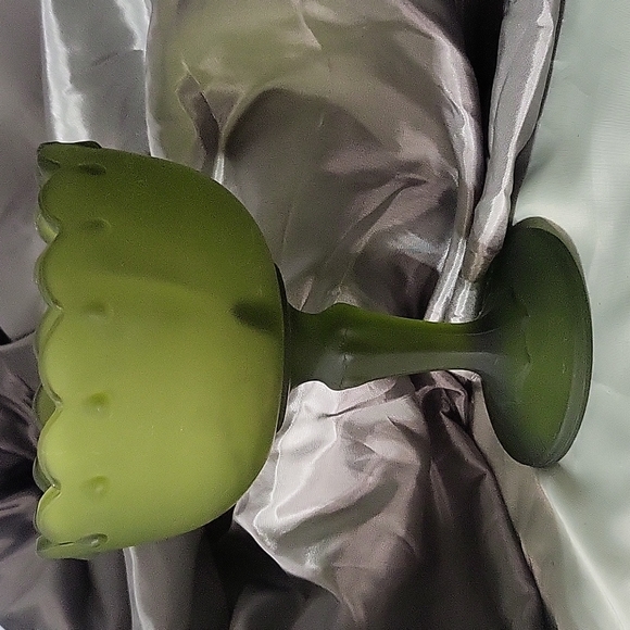 Indiana Glass | Accents | Vintage Indiana Glass Green Satin Frosted ...